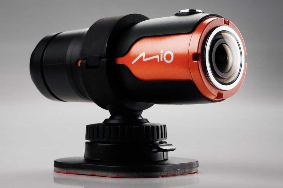 Noi categorii de produse Mio Technology în România - infotrucker.ro