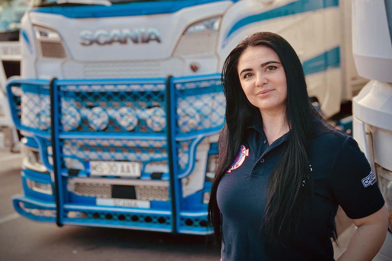 Trucker Girl Diana: ”Dacă noi ne oprim, atunci chiar se oprește toată ...