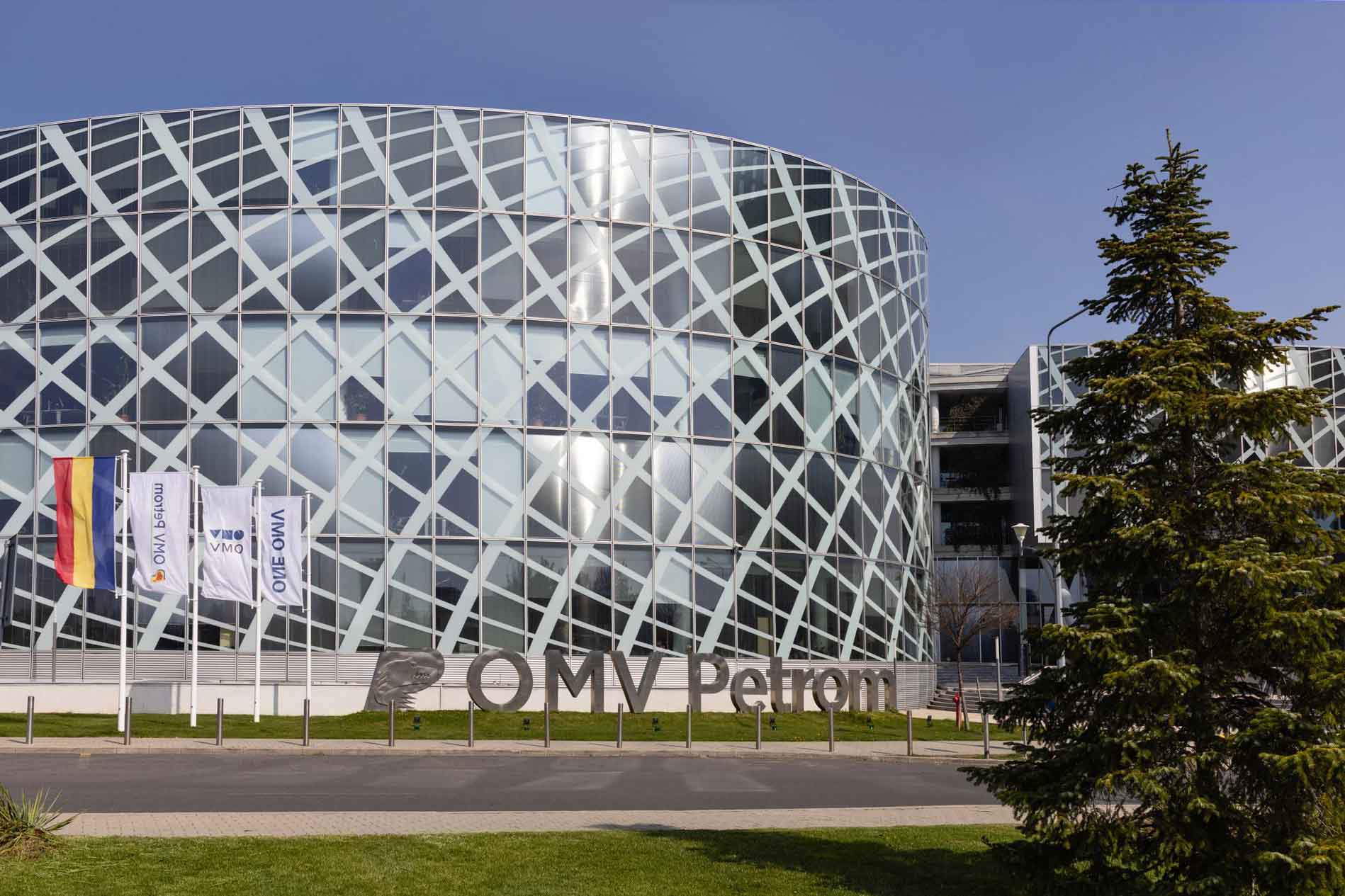 OMV Petrom cumpără integral afacerea de mobilitate electrică Renovatio