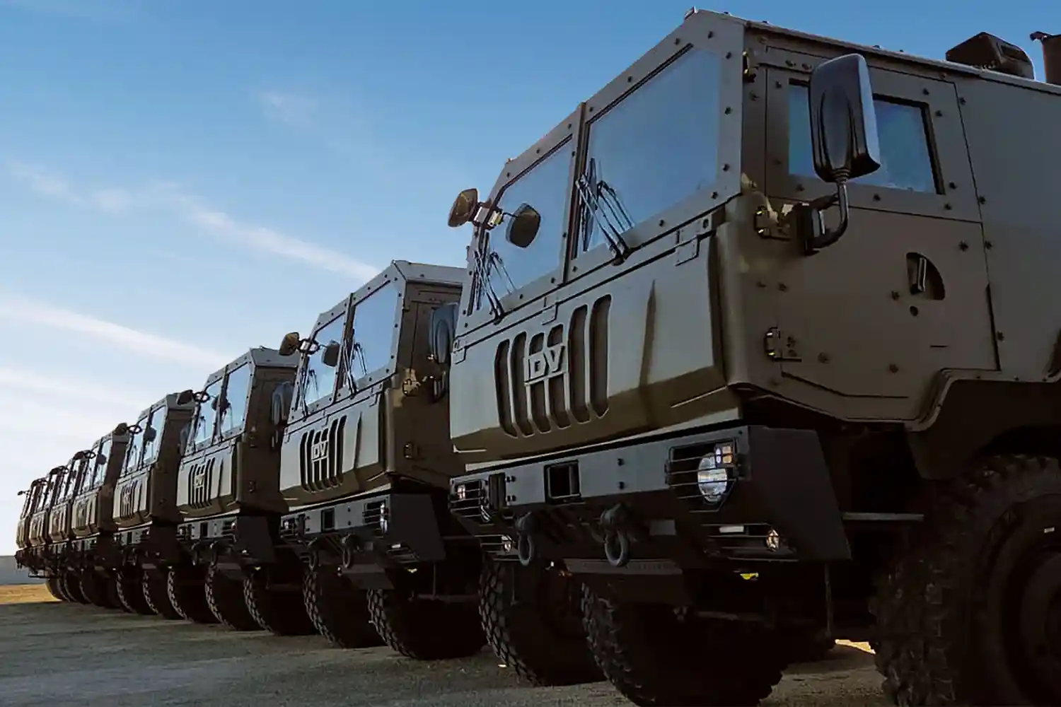 Încă 860 de camioane militare IVECO pentru Armata Română